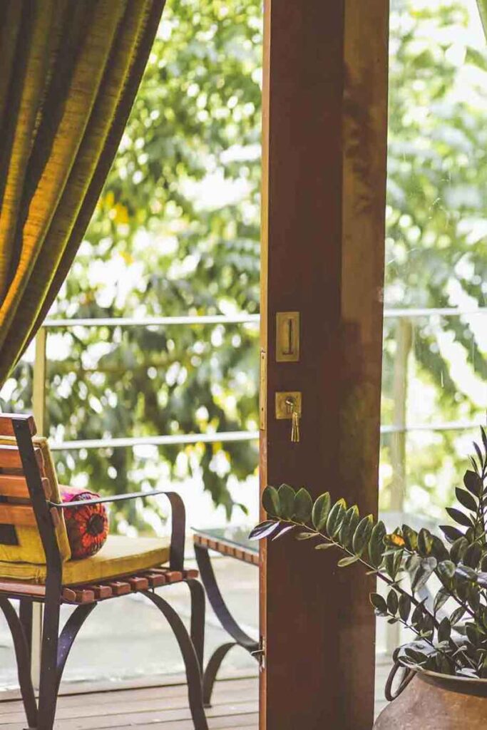 About the hotel – Aathma Colombo House